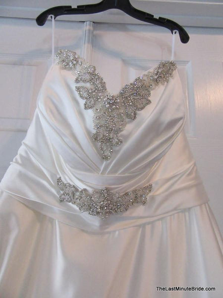 Allure Bridals W332 - The Last Minute Bride