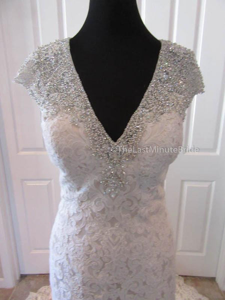Allure Bridals 9307 size 8 - The Last Minute Bride