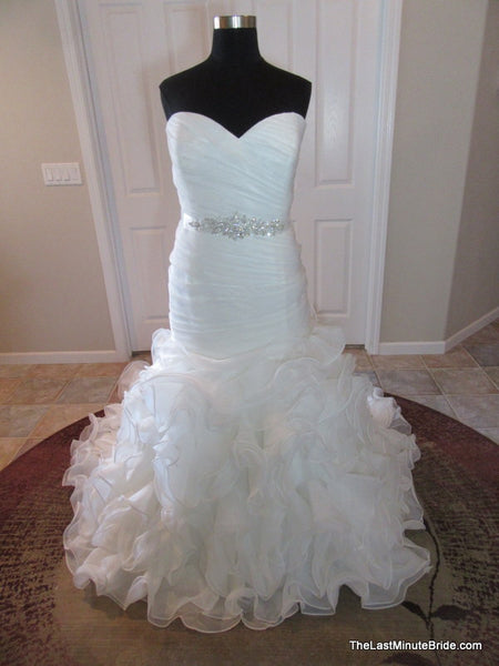 Allure Bridals W353 - The Last Minute Bride