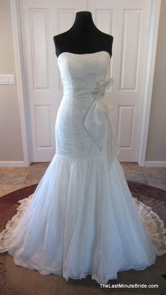 Essense of Australia D1242 - The Last Minute Bride