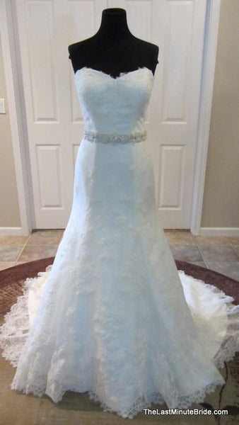 Essense of Australia D1357 - The Last Minute Bride